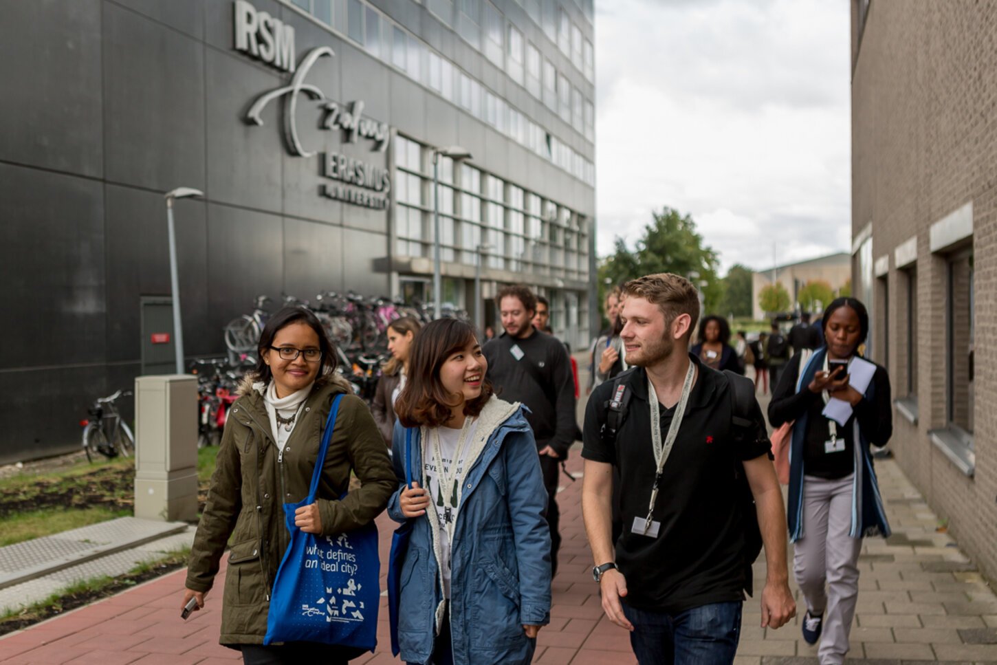 10 things to bring with you to the Netherlands | Institute for Housing ...